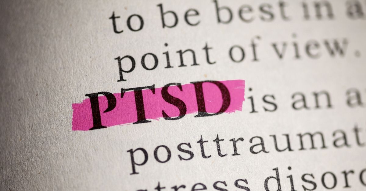 Does PTSD Cause Social Anxiety? | Social Stress Link And Relief - Well ...